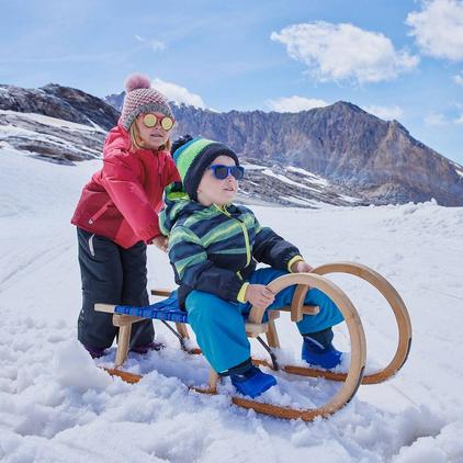 Jak się ubrać i co zabrać na sanki i kulig? | Poradnik LIDL.PL